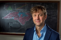 2021 SIAM Block Community Lecture Presented by Jonathan Christopher ...