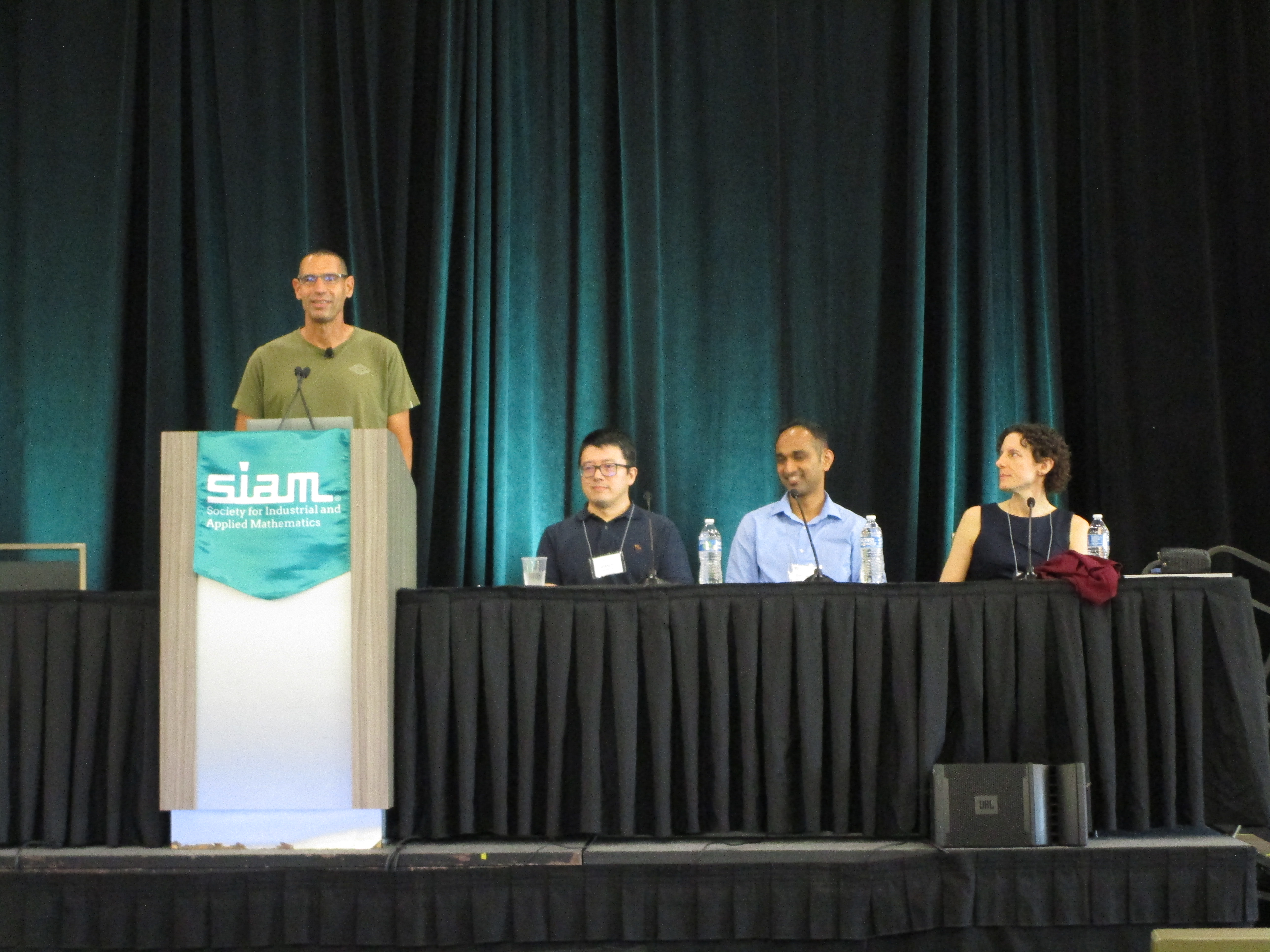 MDS22 Panel Addresses the Complex Interplay Between Academia and ...