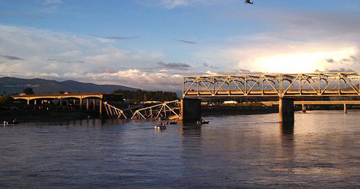 An Information Theory-Based ‘Thermometer’ to Uncover Bridge Defects | SIAM